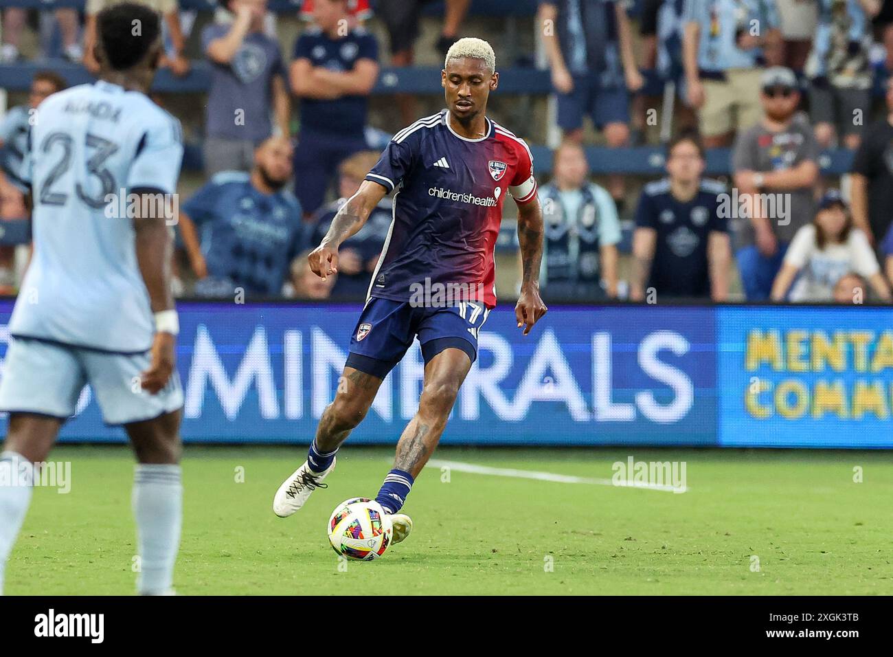 Kansas City, KS, USA. 7th July, 2024. FC Dallas defender Nkosi Tafari ...