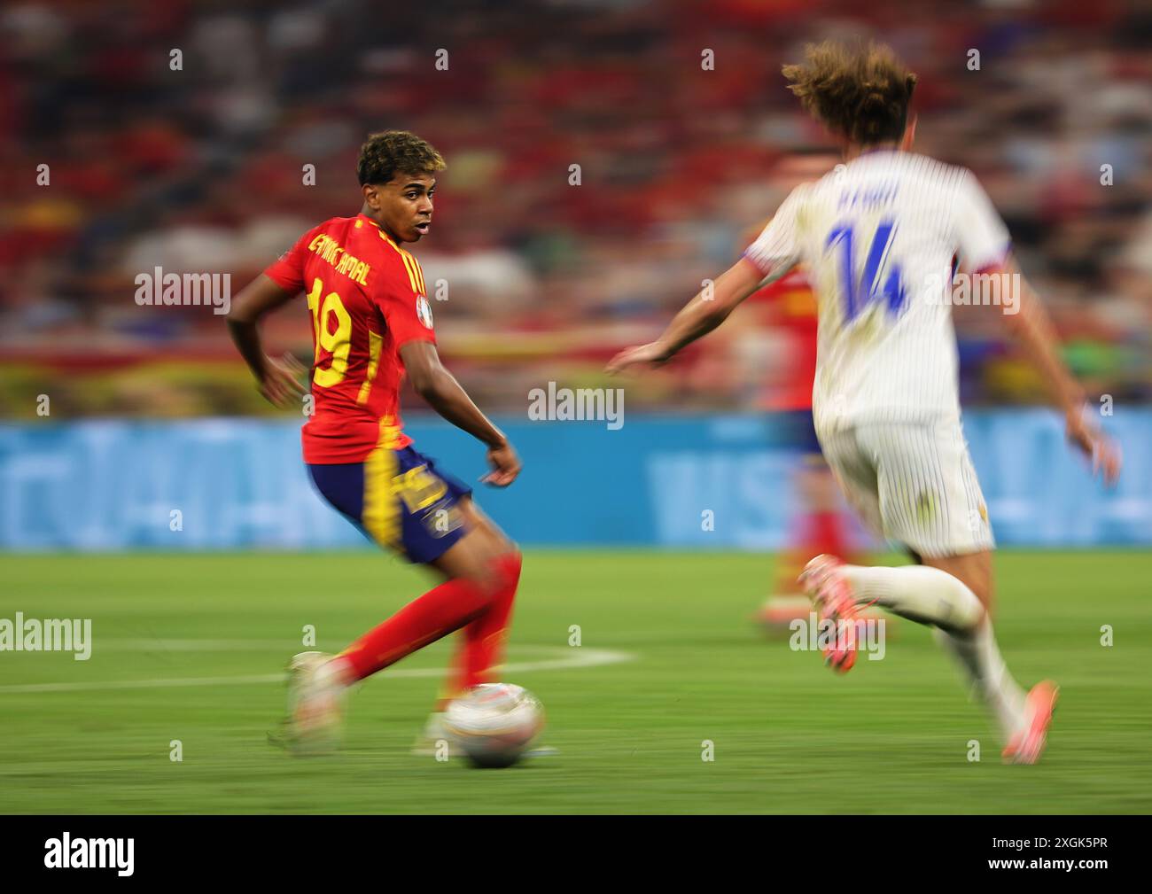 Lamine yamal rabiot hi-res stock photography and images - Alamy