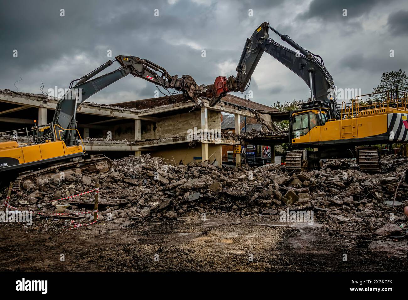 Demolition_site hi-res stock photography and images - Alamy