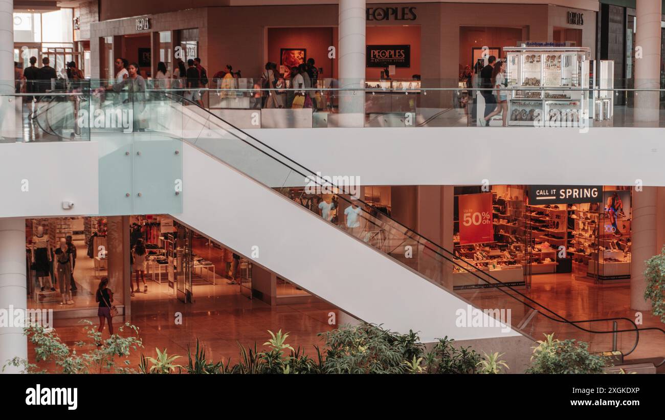 malls and streets Stock Photo - Alamy