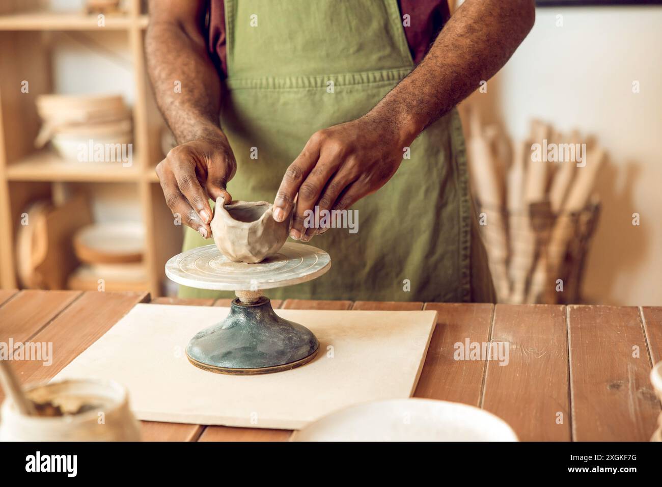 Sculptors process hi-res stock photography and images - Alamy