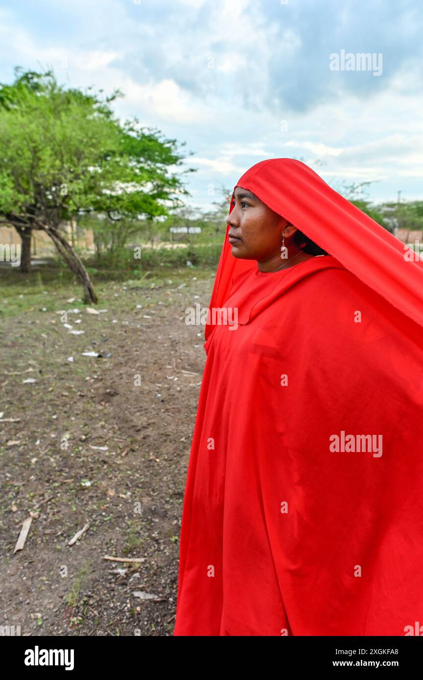 Jewelry symbolizes hi-res stock photography and images - Alamy