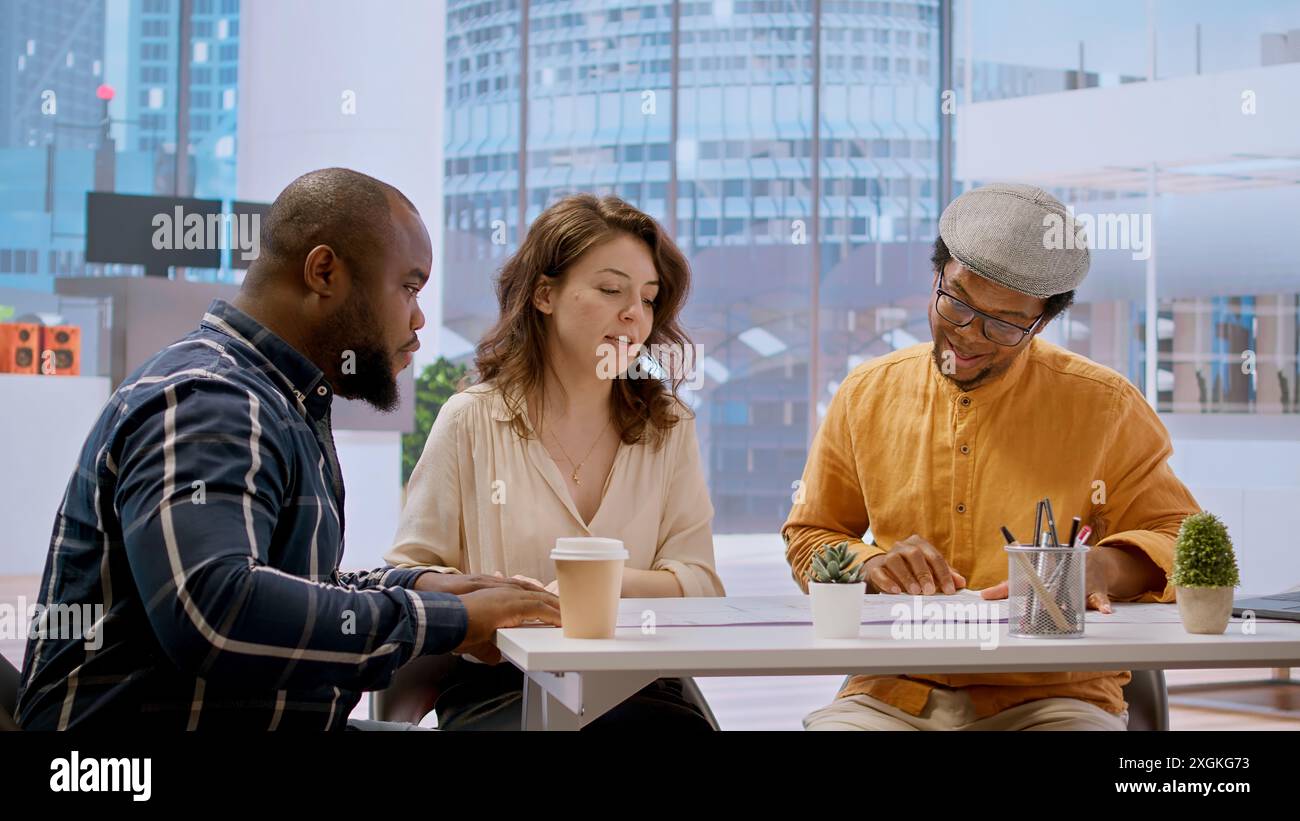 Real estate agent presenting the property investment opportunity ...