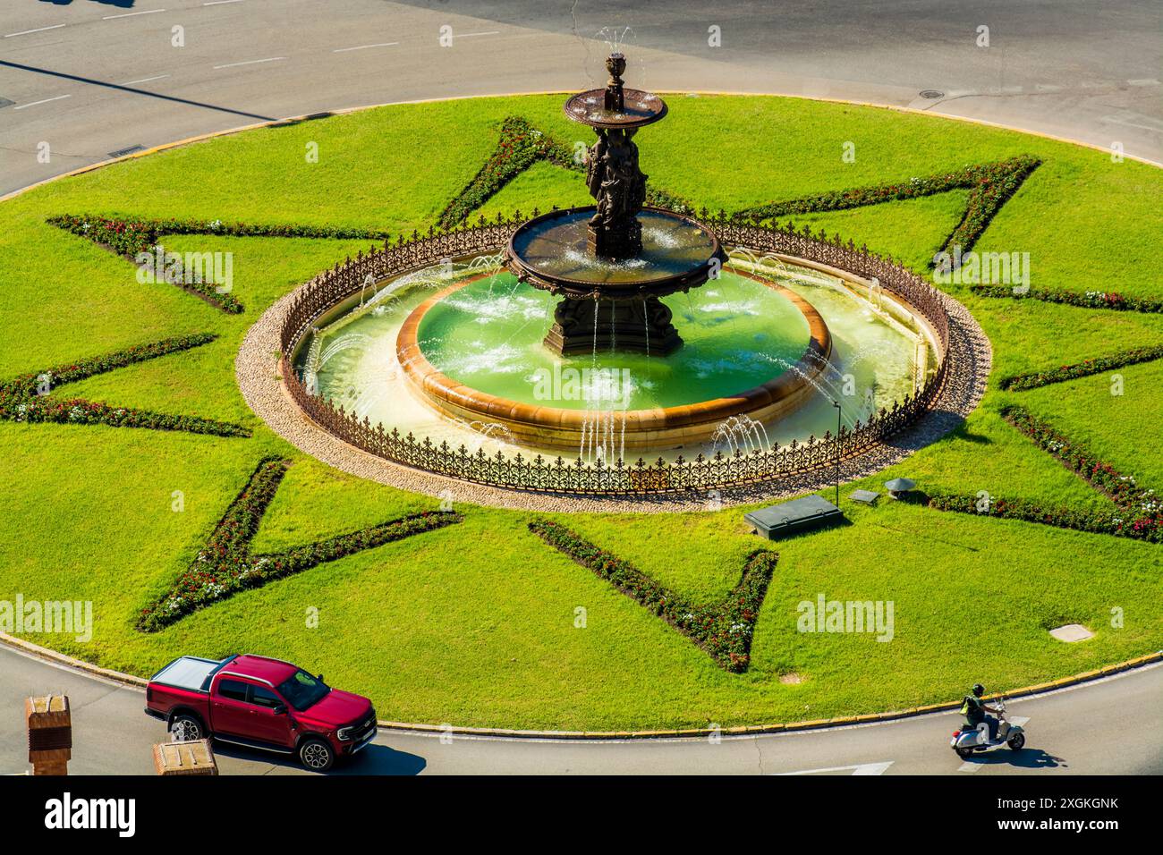Fuente de las Tres Gracias (Three Graces Fountain) or Las Tres Ninfas ...