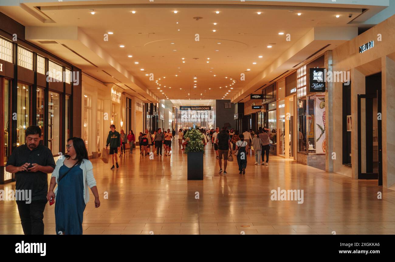 malls and streets Stock Photo - Alamy
