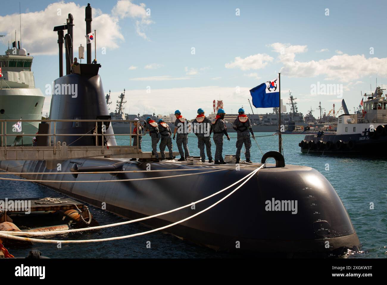 The Republic of Korea Navy submarine Lee Beom-seok (SS-081) departs Joint Base Pearl Harbor ...