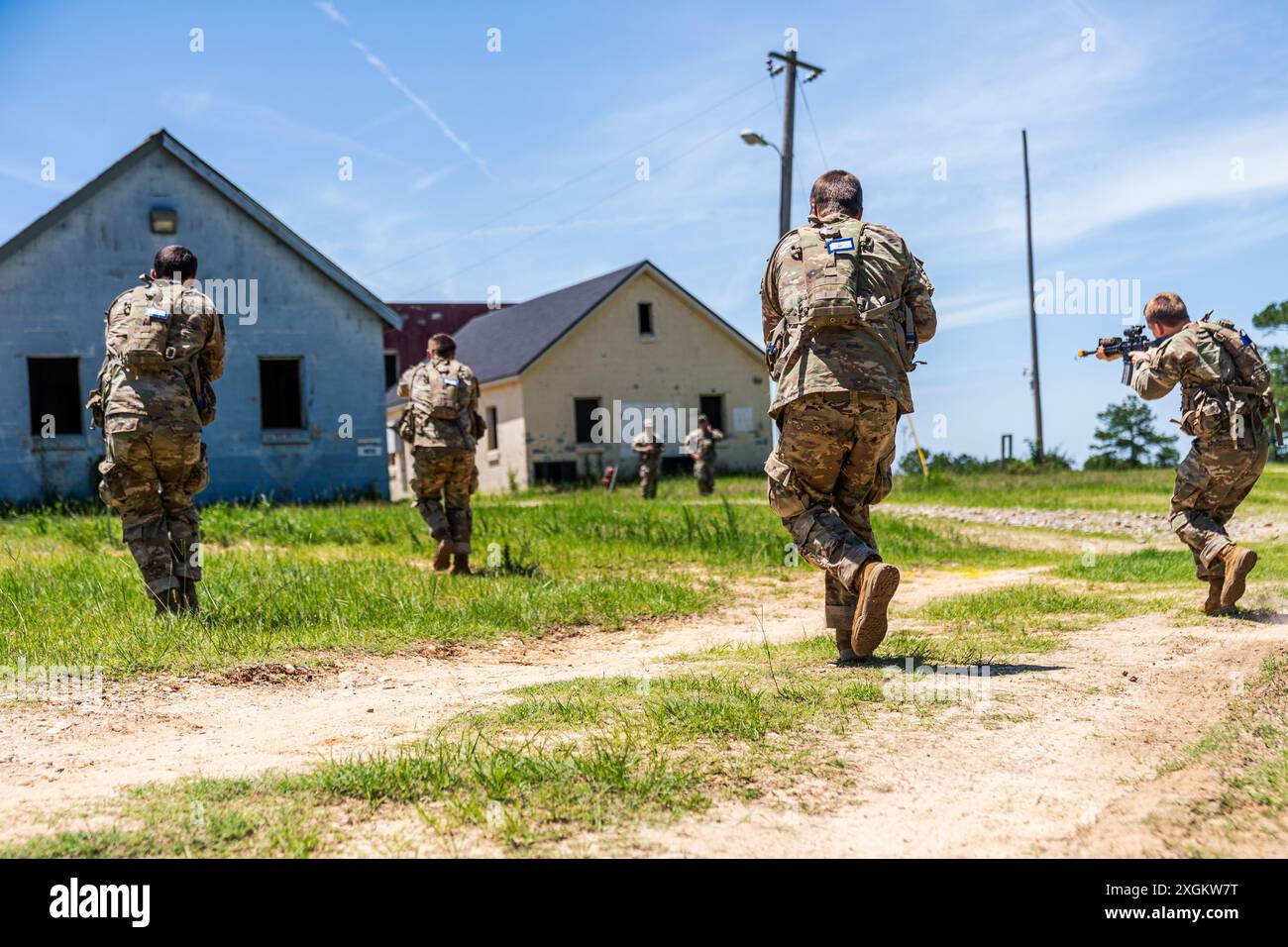 One Station Unit Trainees (OSUT) with Alpha Company, 2nd Battalion ...