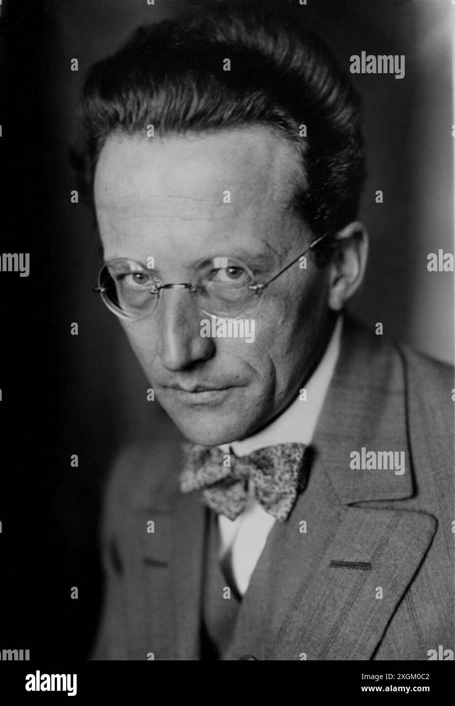 Erwin schrodinger hi-res stock photography and images - Alamy