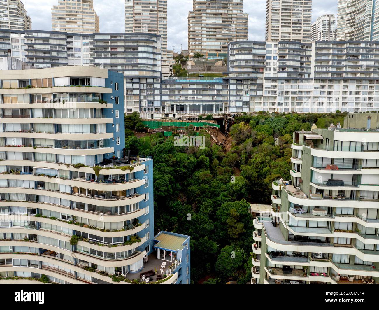 Severe Erosion at Coastal Apartment Buildings in Reñaca, Chile Stock ...