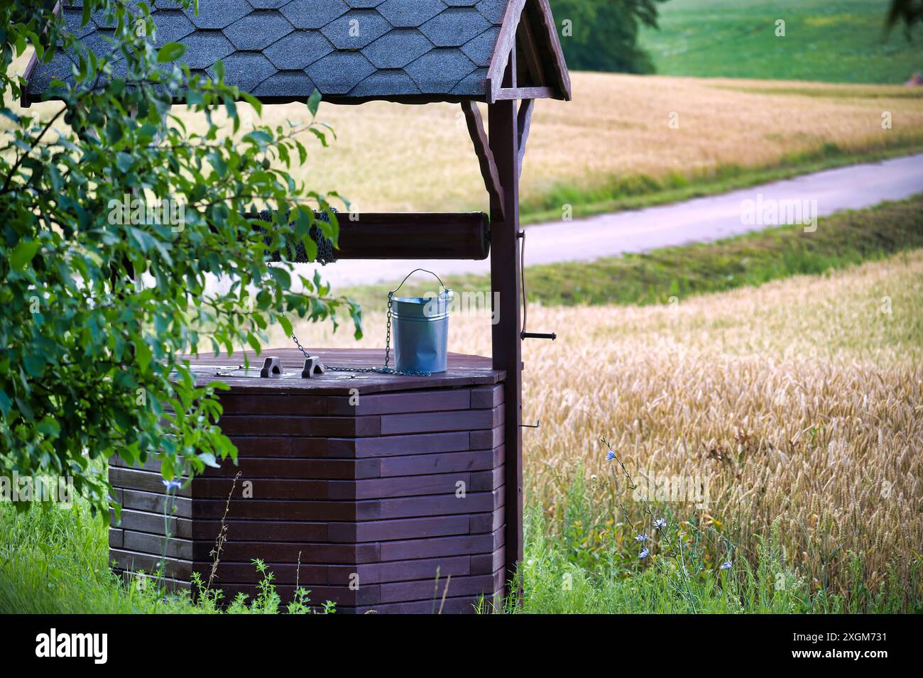 Dirt water well hi-res stock photography and images - Alamy