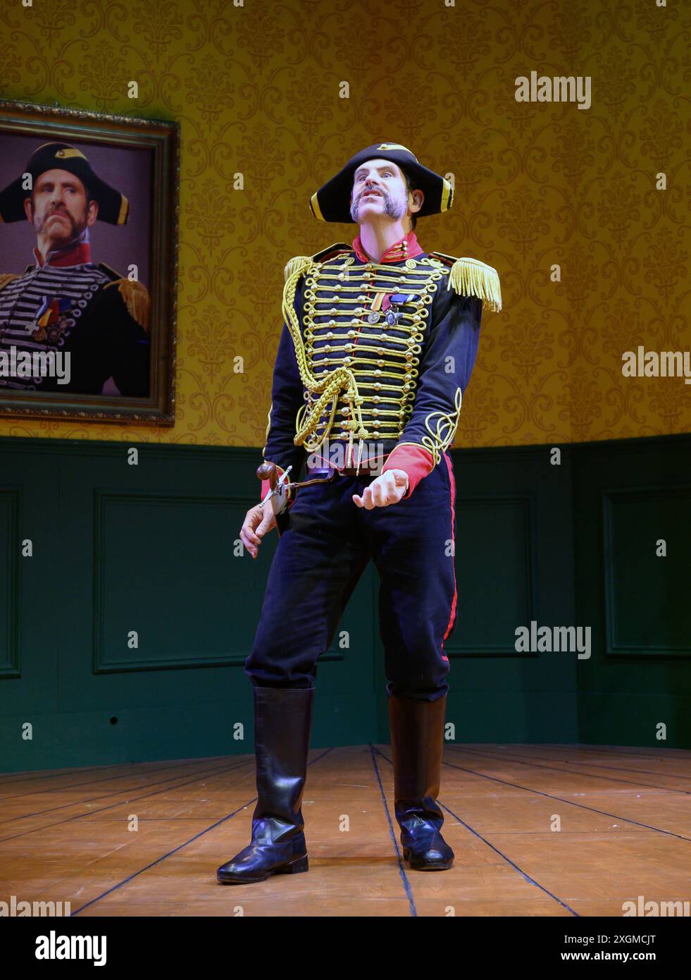 Dan skinner PREFORMING IN THE GOVERMENT INSPECTOR AT THE MARYLEBONE ...