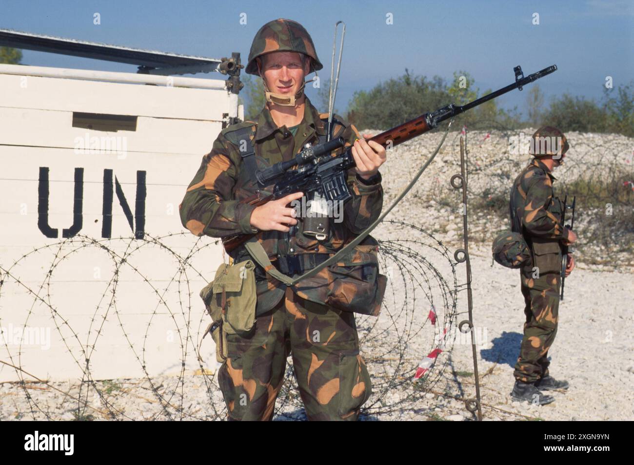 Un soldier 1995 hi-res stock photography and images - Alamy