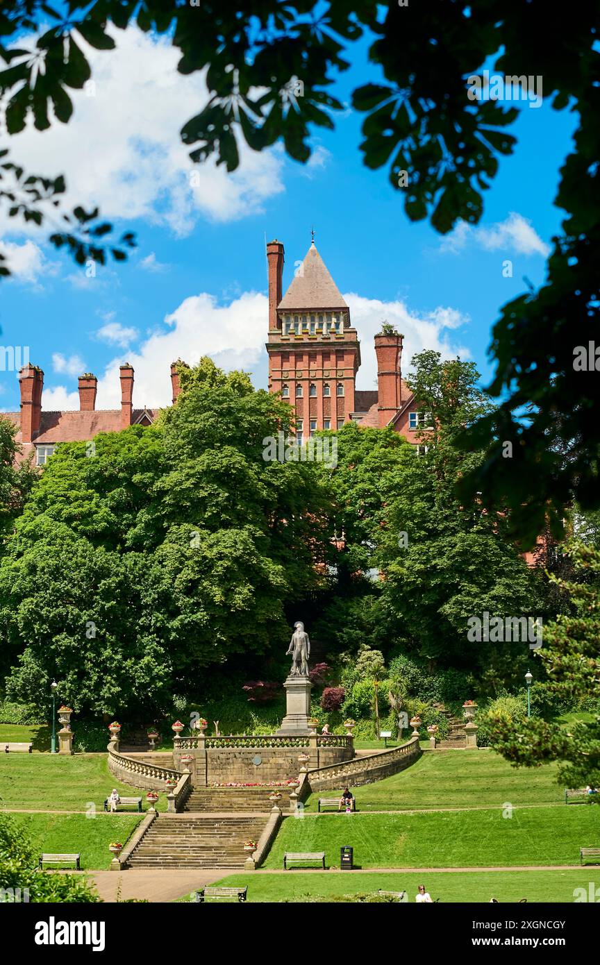 Statue of the Earl of Darby and the former Park Hotel now Lancashire ...