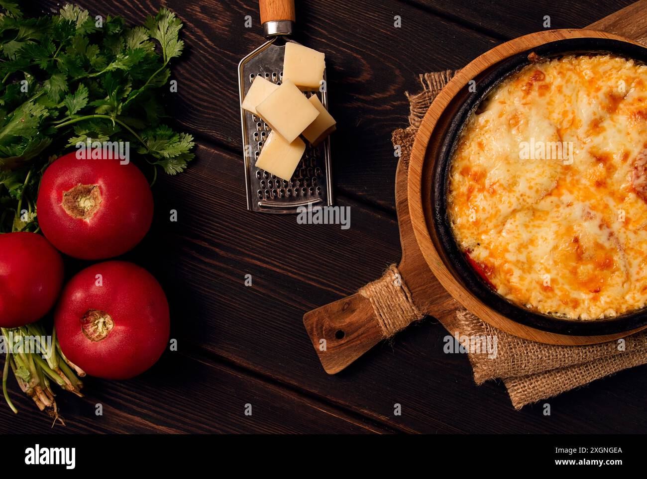 Baked tomatoes with Suluguni cheese, Ketsi in a clay pan, Georgian dish ...