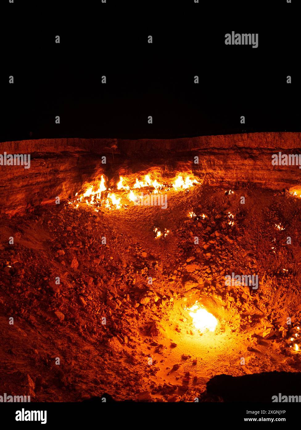 Darvaza Gas Crater, in the Karakum Desert in Turkmenistan at night ...