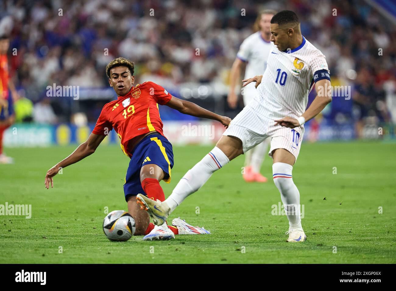 Kylian Mbappe (Frankreich, #10) vs Lamine Yamal (Spanien, #19) GER ...
