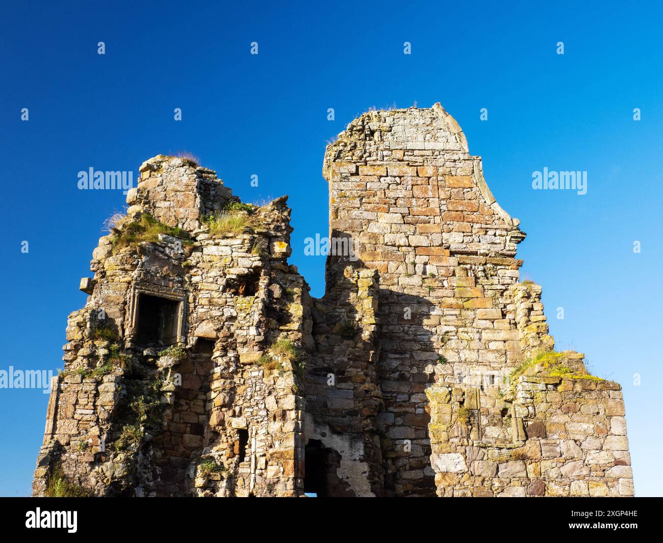 Newark Castle, St Monans, Fife, Scotland, UK Stock Photo - Alamy