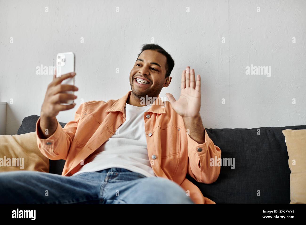 American sign language at work hi-res stock photography and images - Alamy