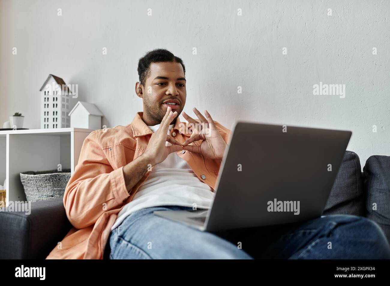 Using sign hi-res stock photography and images - Alamy