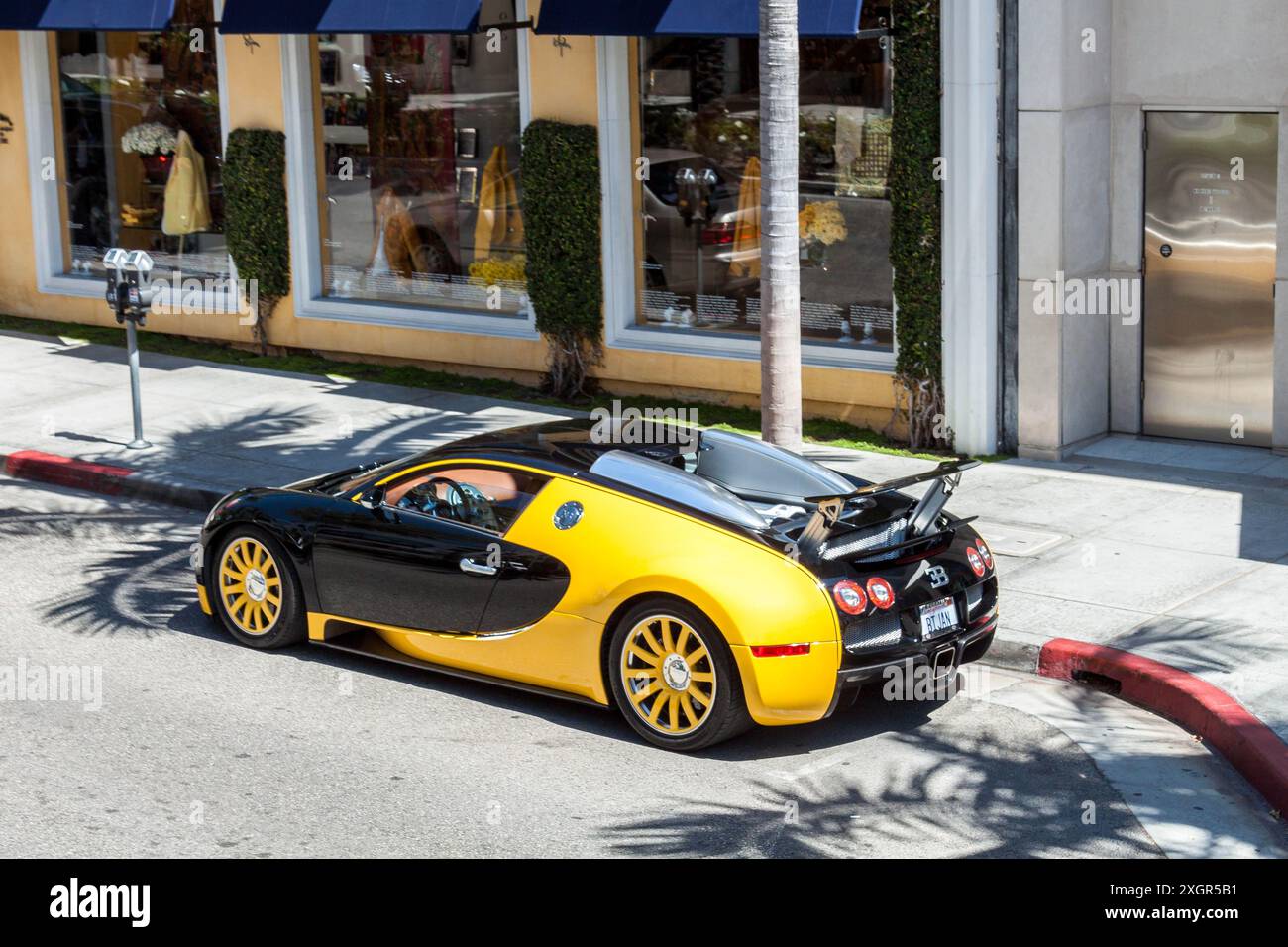 Bugatti Veyron Parked on Rodeo Drive in Beverly Hills Los Angeles ...