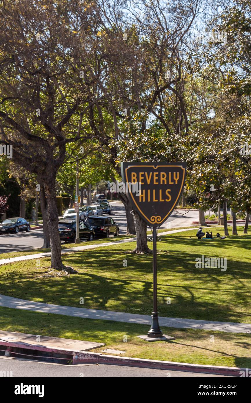 Beverly hills sign corner hi-res stock photography and images - Alamy