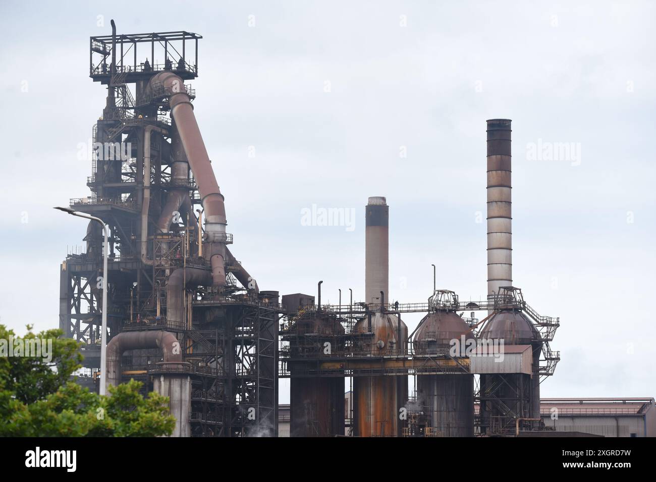 Pictures show Tata Steel works, Port Talbot, one remaining blast ...