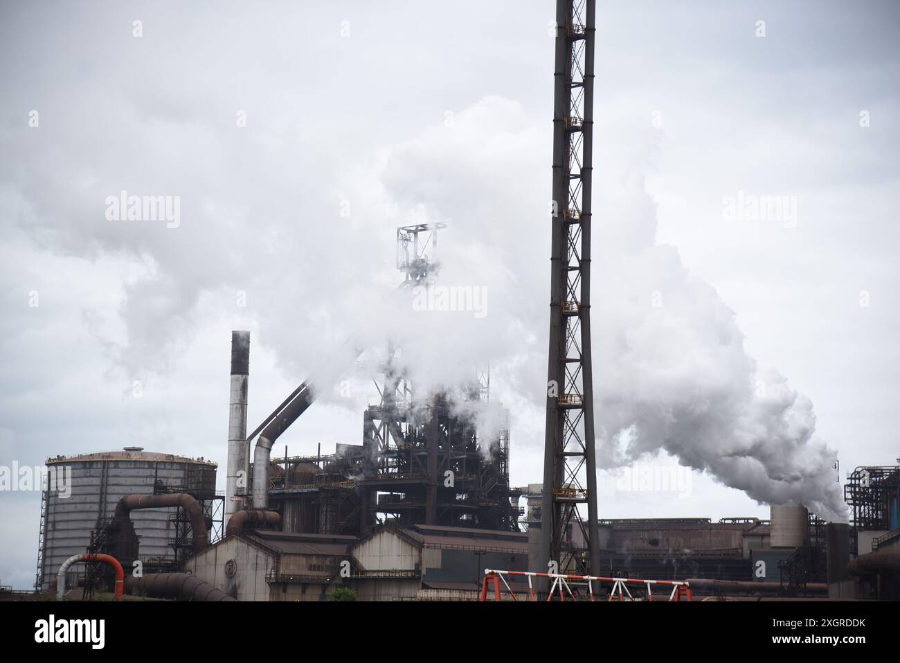 Pictures show Tata Steel works, Port Talbot, one remaining blast ...