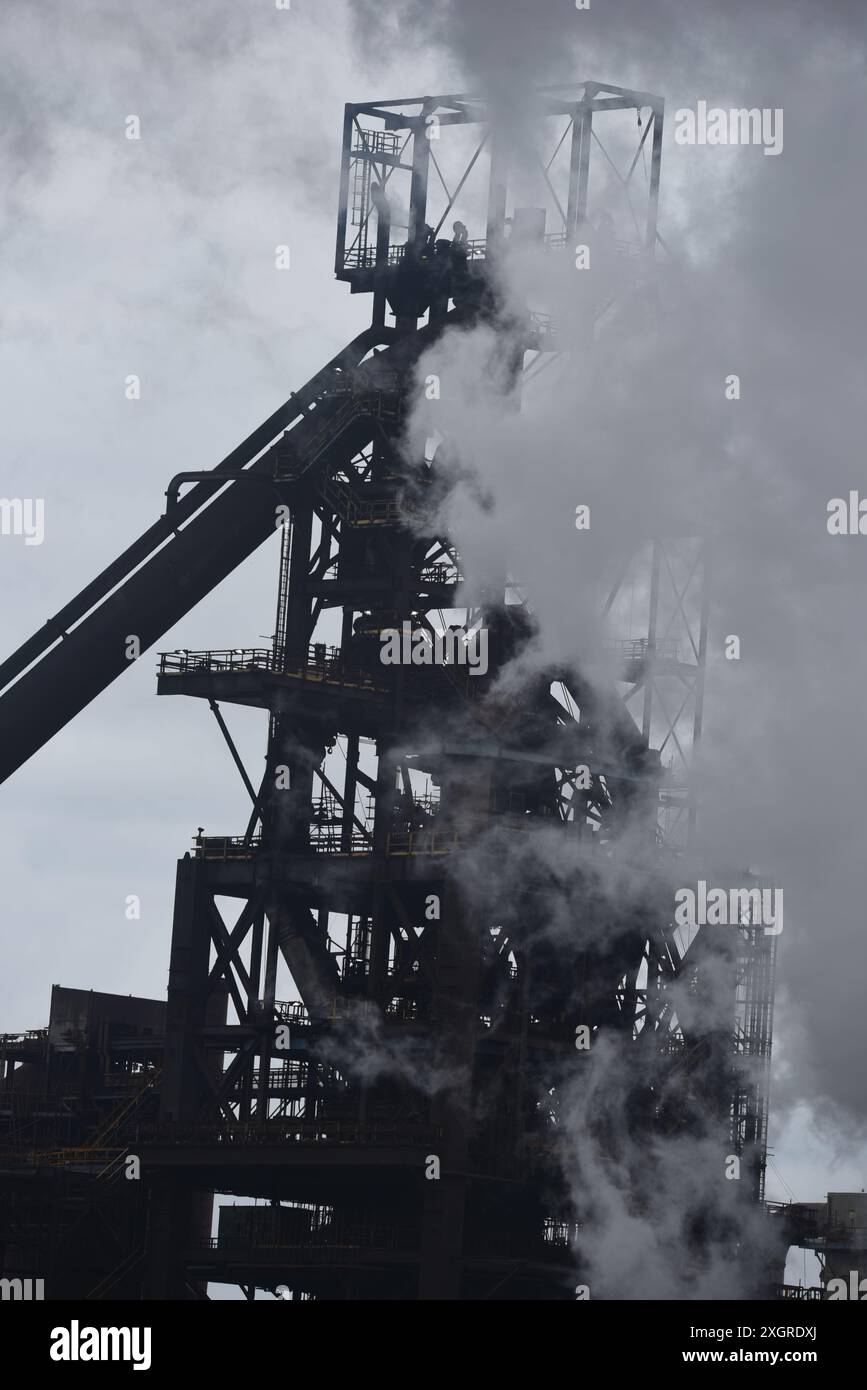 Pictures show Tata Steel works, Port Talbot, one remaining blast ...