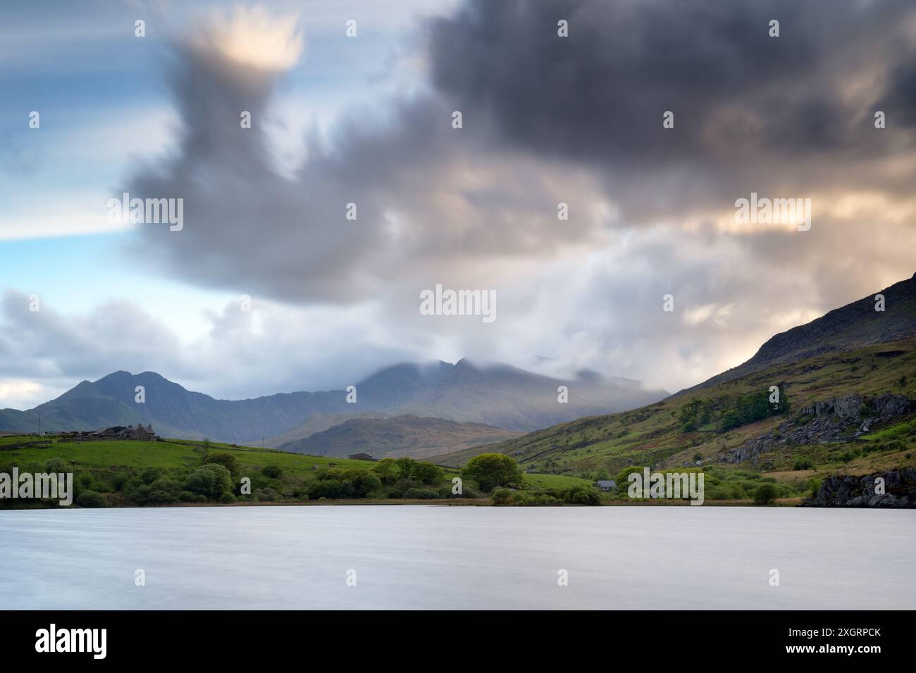 Beautiful nature uk snowdon hi-res stock photography and images - Alamy