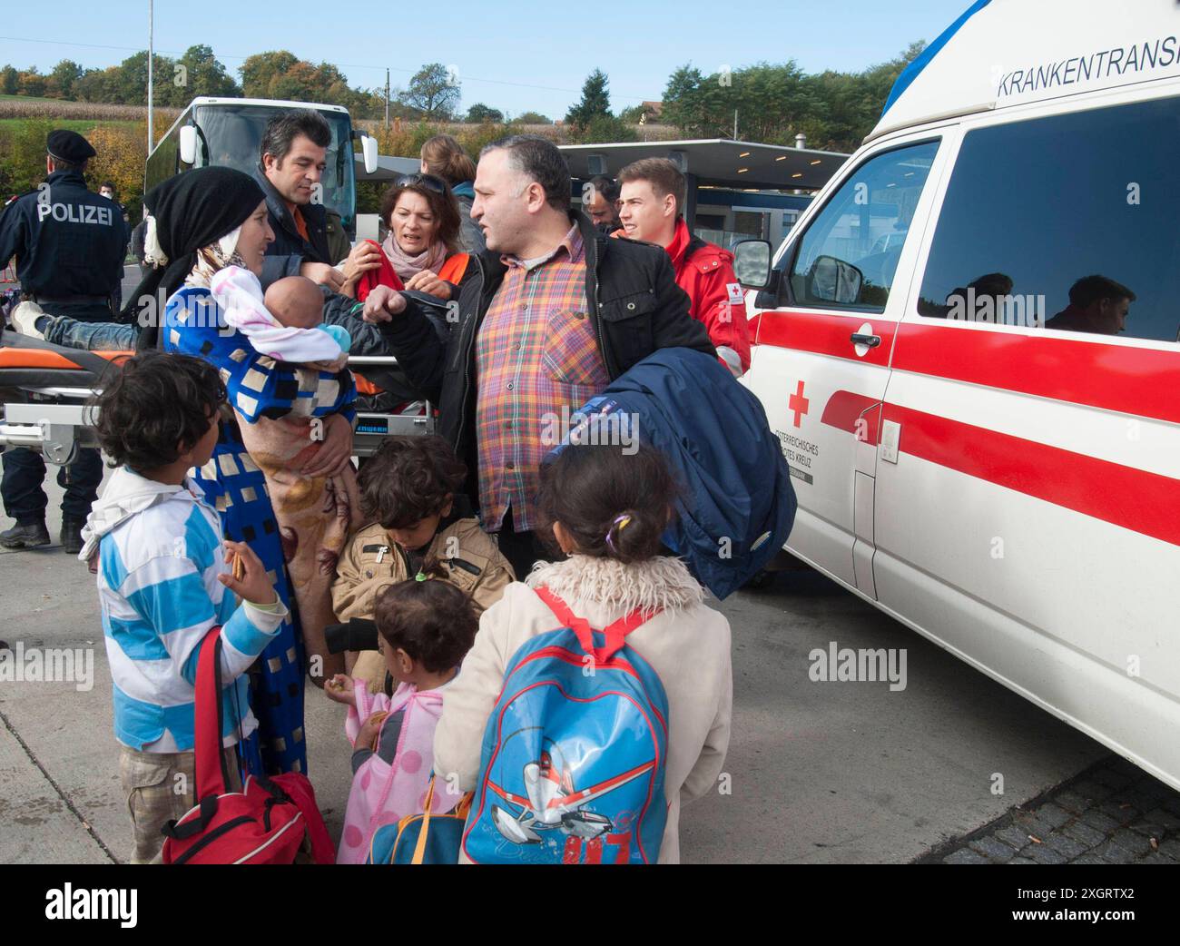 Disaster shelter beds hi-res stock photography and images - Alamy
