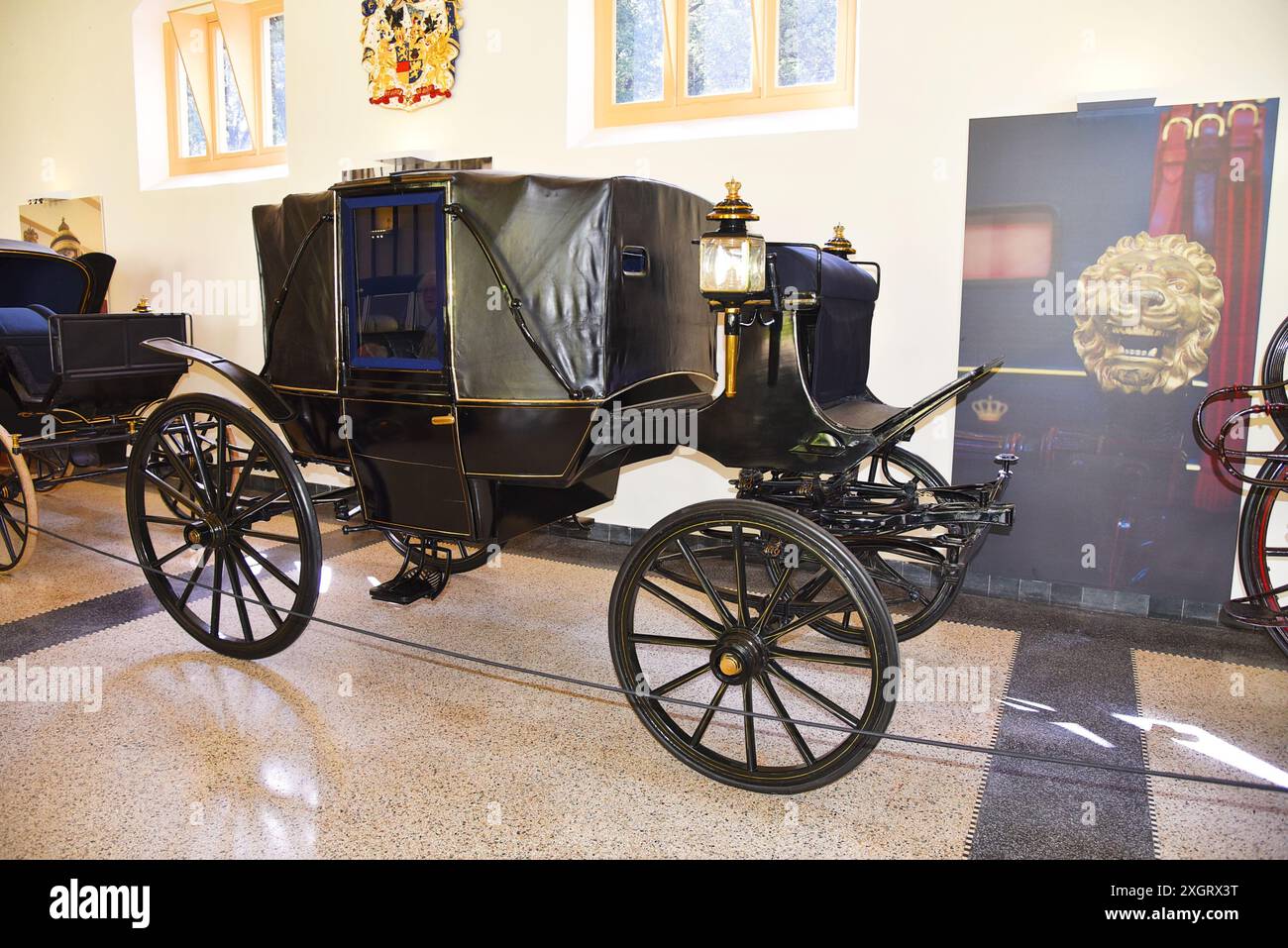 Dutch royal coach palace het hi-res stock photography and images - Alamy