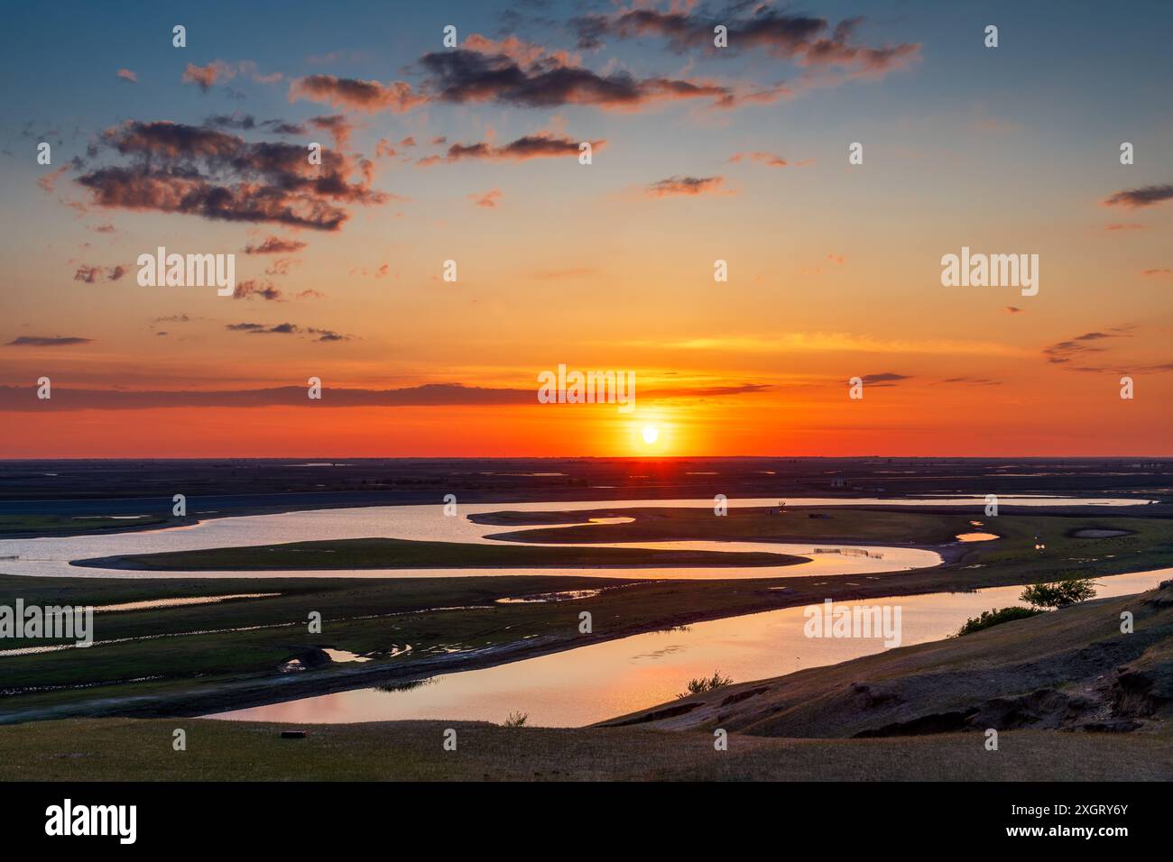 Sunset in Liujiazi, Dulbert Mongolian Autonomous County, Daqing City ...