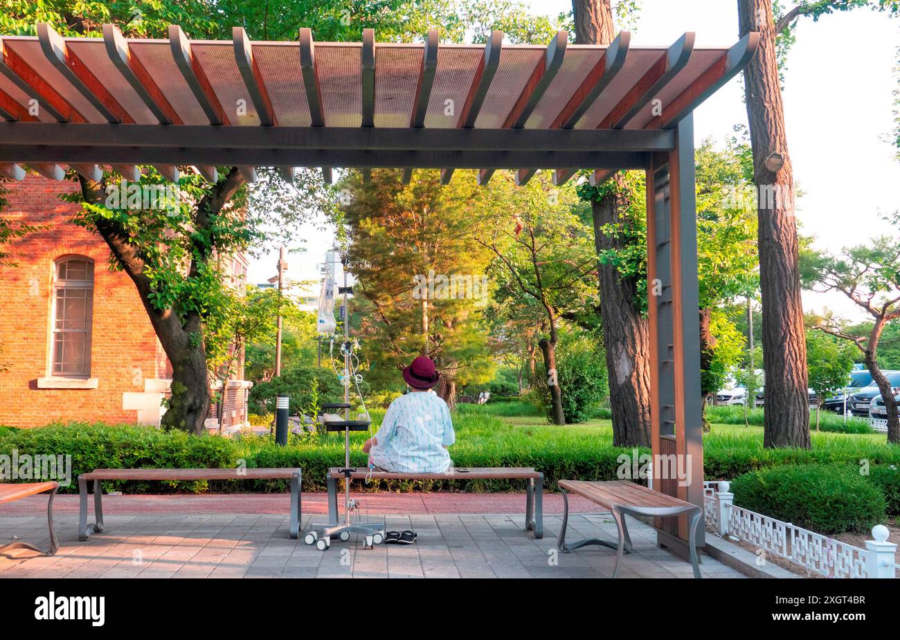 Seoul national university hospital hi-res stock photography and images ...