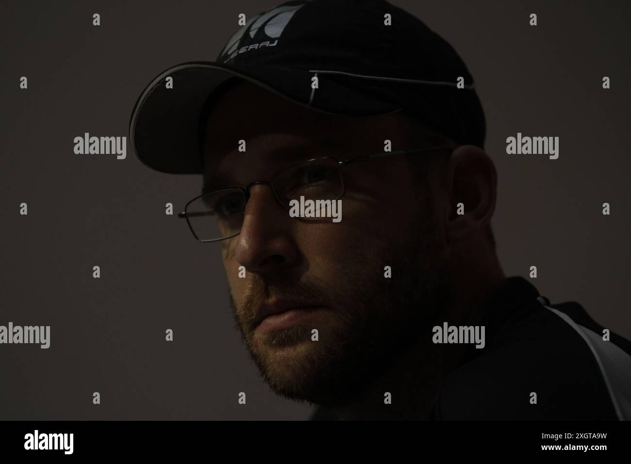 New Zealand captain Daniel Vettori attends press conference ahead of ...