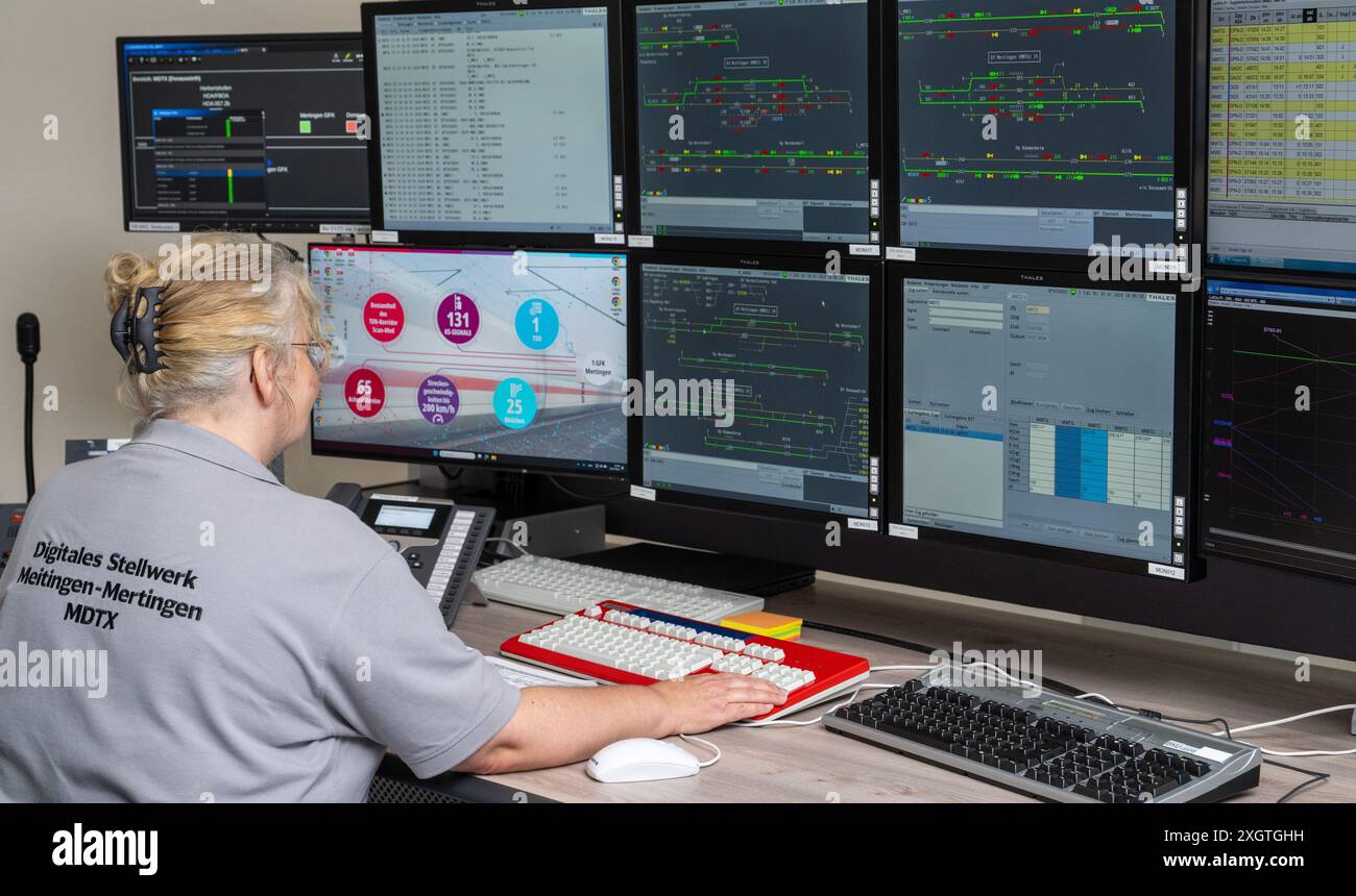 10 July 2024, Bavaria, Donauwörth: Dispatcher Sabine Deininger sits at ...