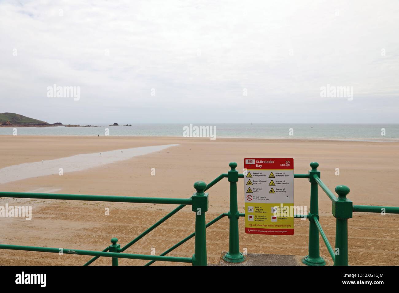 Golden sandy beach at Saint Brelades Bay in Jersey Stock Photo - Alamy