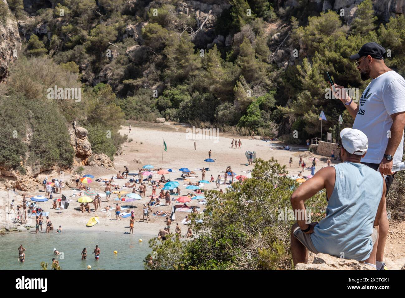 Eindrücke aus der Bucht Torrent de Cala Pi auf der Insel Mallorca zur ...