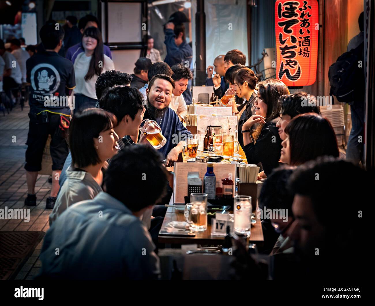 Japan, Honshu island, Kanto, Tokyo, bar terrace at night Stock Photo ...