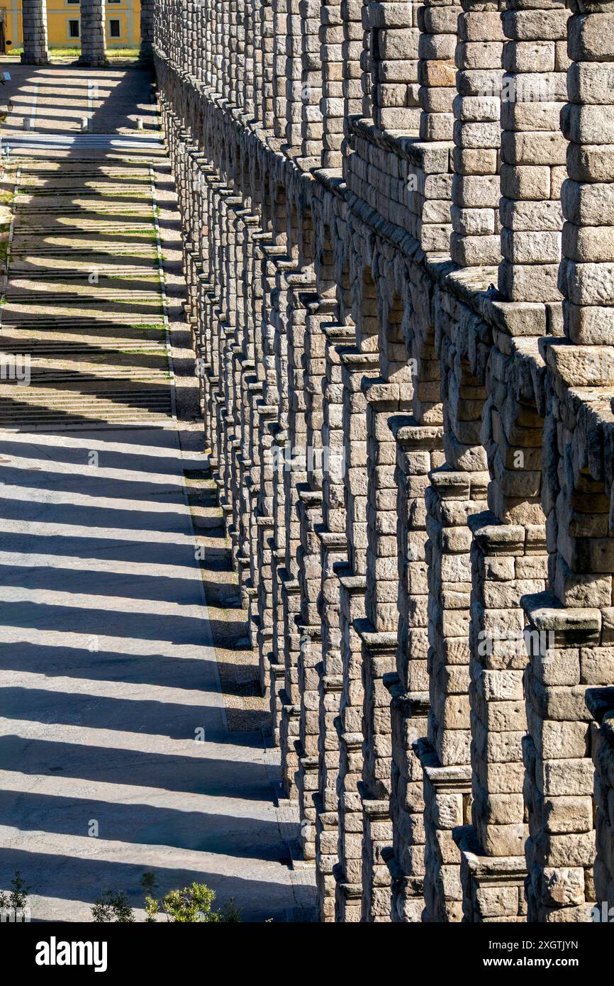 Vertical photo of the Segovia aqueduct, Castilla y Leon, Spain, UNESCO ...