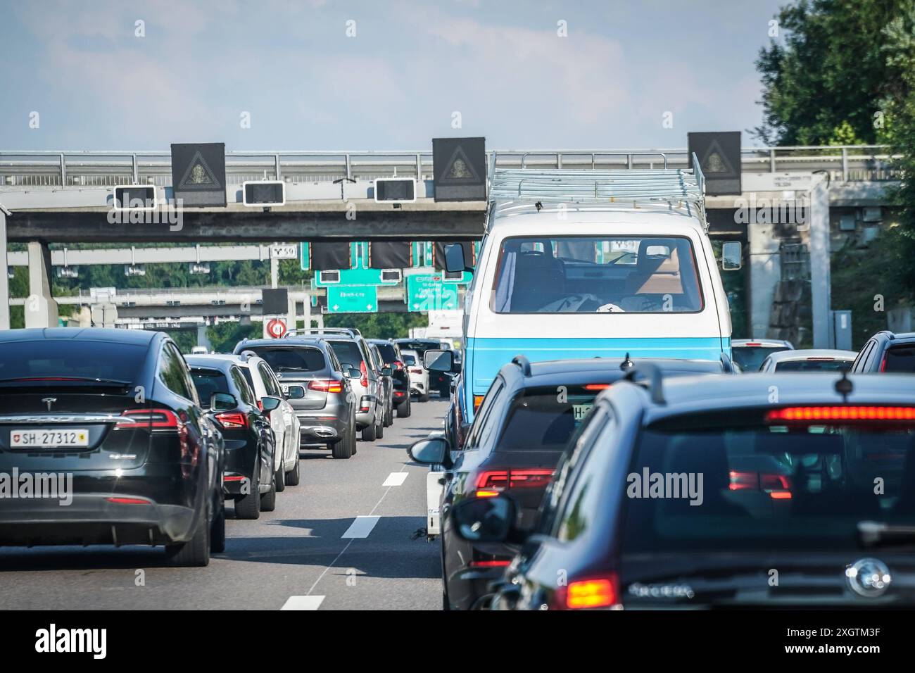 Autobahn, Stau, Verkehrsstockung, Verkehrsstau, Verkehrskollaps ...