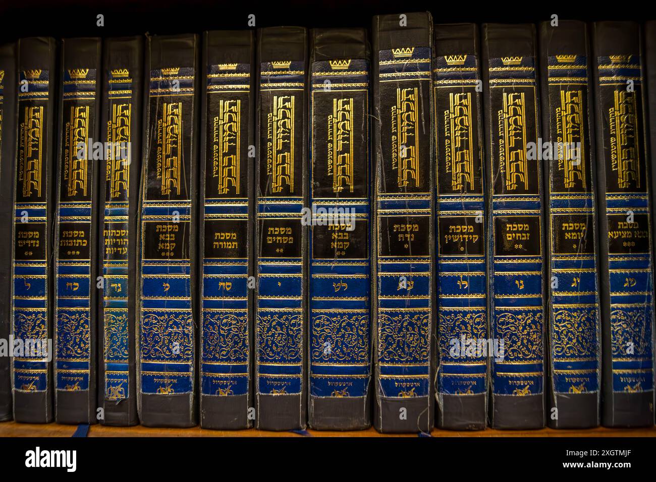 Reading the holy records hi-res stock photography and images - Alamy