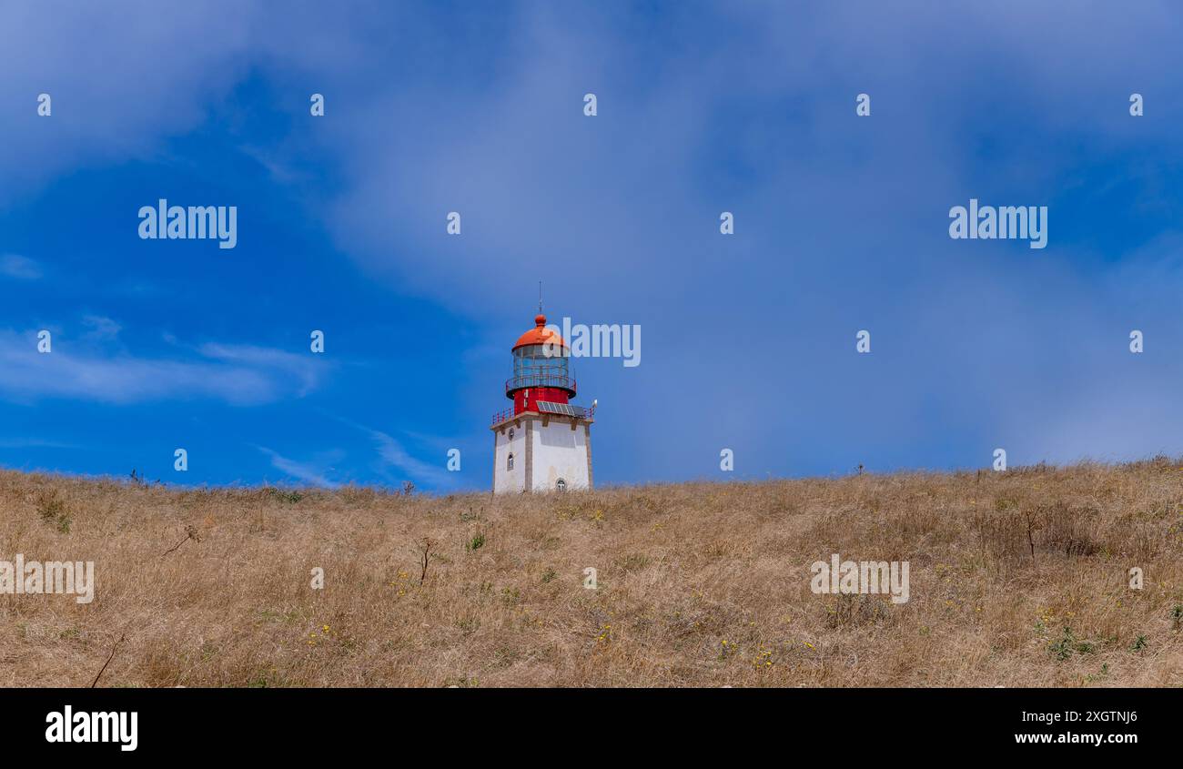 Berlenga Lighthouse, in the natural reserve of the Berlengas ...
