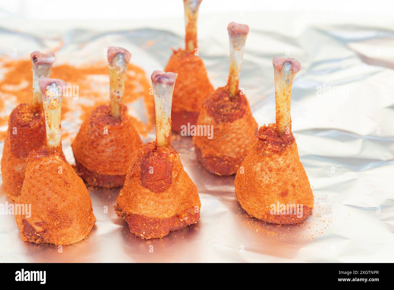 Raw Lollipops Chicken Legs Stock Photo - Alamy