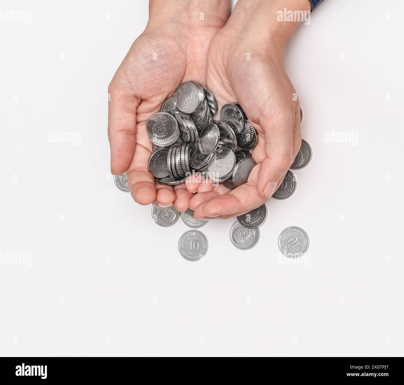 Sharing money hands hi-res stock photography and images - Alamy