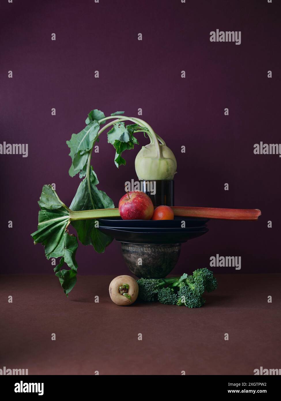 A creative display of healthy, fresh vegetables including broccoli ...