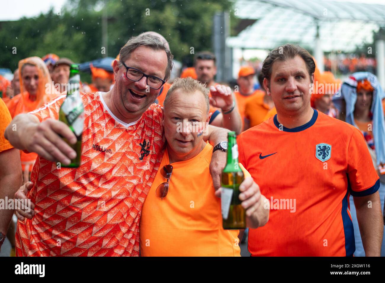 Fanwalk niederlaendische Oranje Fans, GER, Netherlands (NED) vs England ...