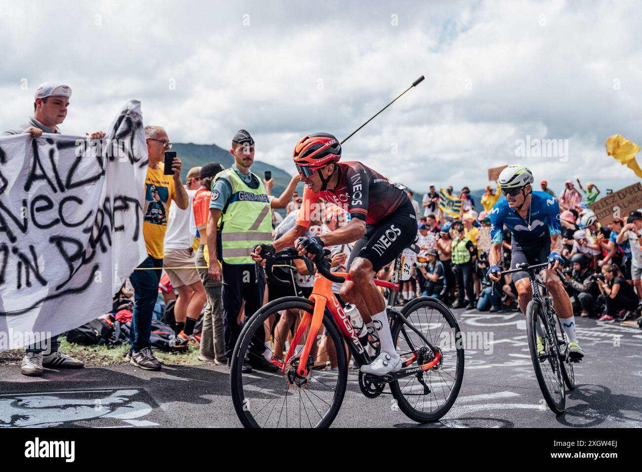 Egan bernal swpix hi-res stock photography and images - Alamy
