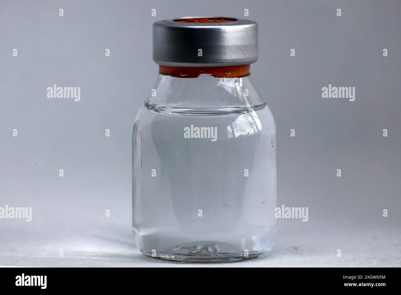 Glass ampoules for syringes and infusion with medication in the ...