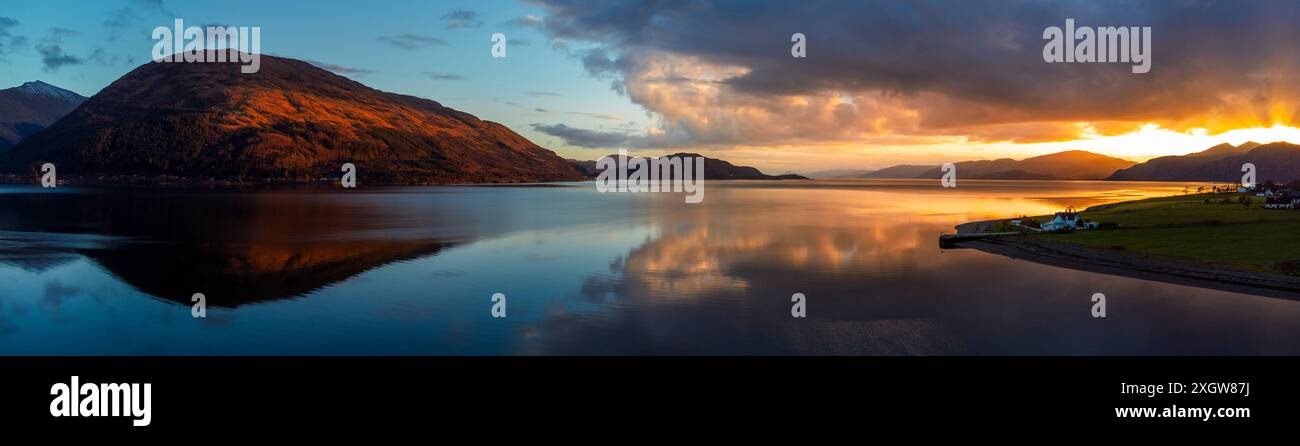 Beautiful sunset across loch hi-res stock photography and images - Alamy