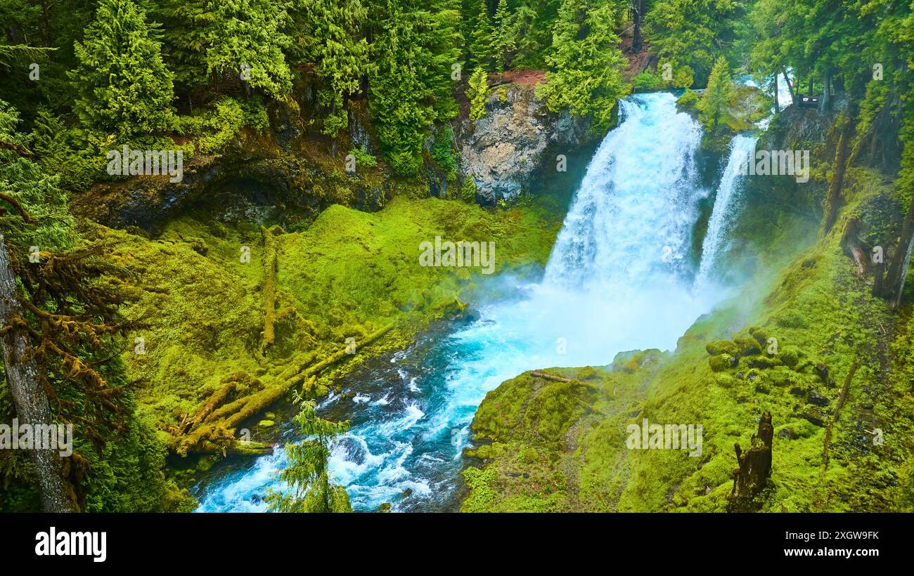 Sahalie waterfall hi-res stock photography and images - Alamy